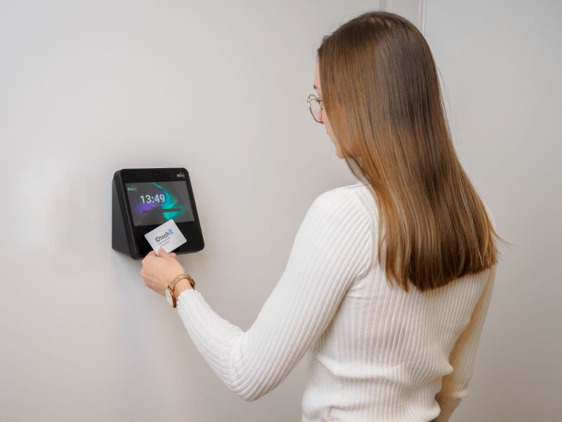 Pointeuse & badgeuse | IDtech